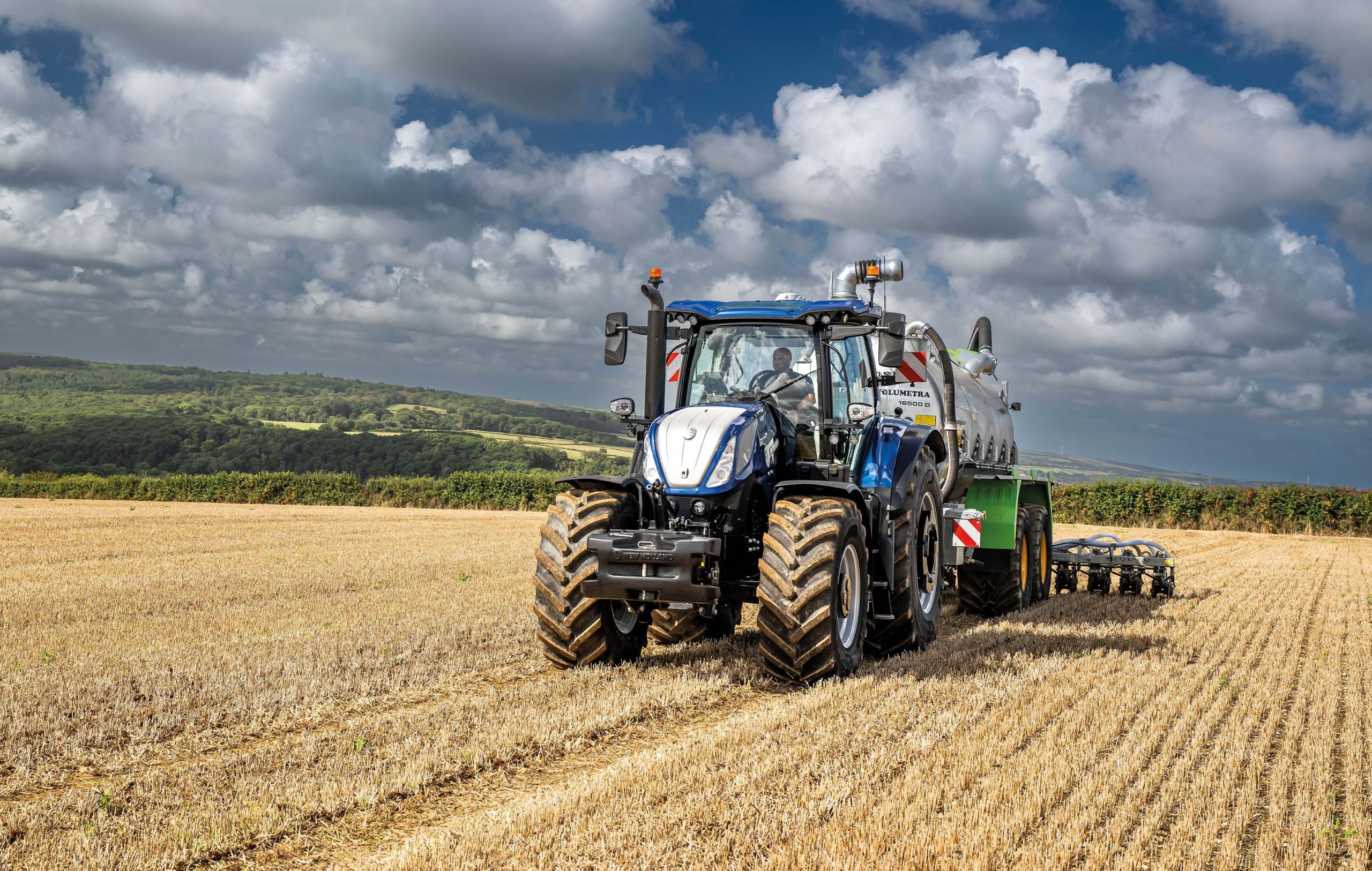 O novo modelo New Holland T7.300 - Revista Ruminantes